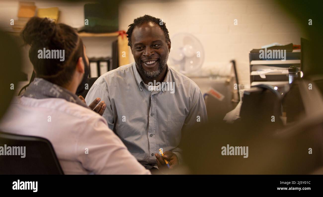 Talking face hi-res stock photography and images - Alamy