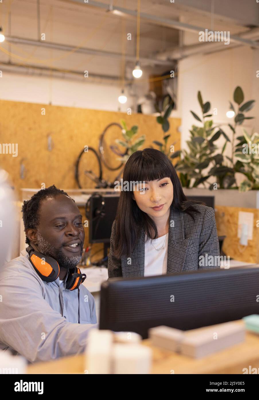 Black people working in the south hi-res stock photography and images ...