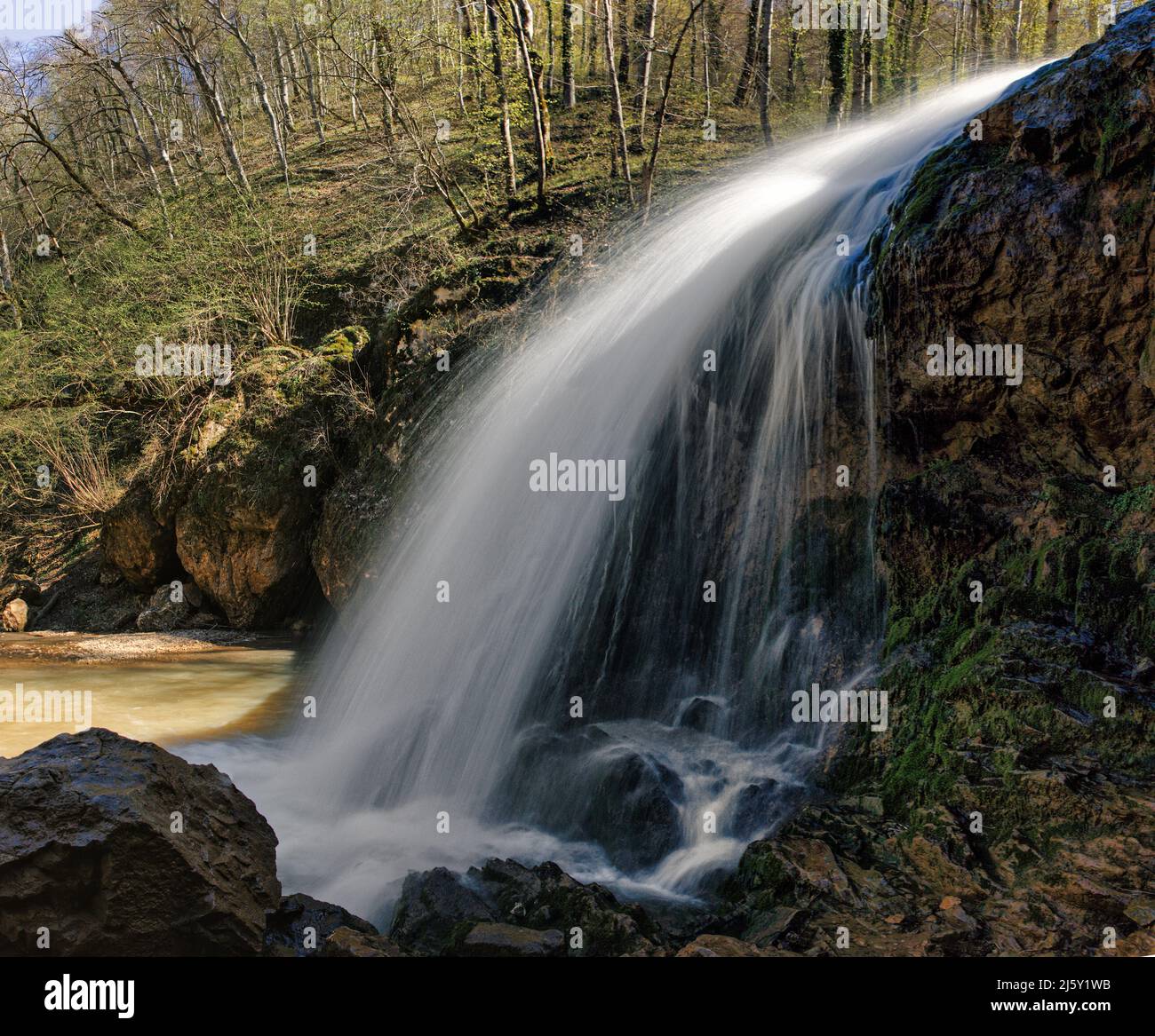 Noise of the waterfall hi-res stock photography and images - Alamy