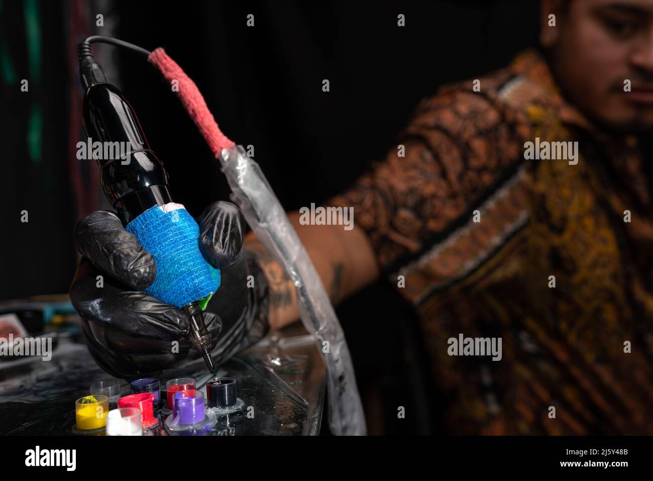 Dipping in ink hi-res stock photography and images - Alamy