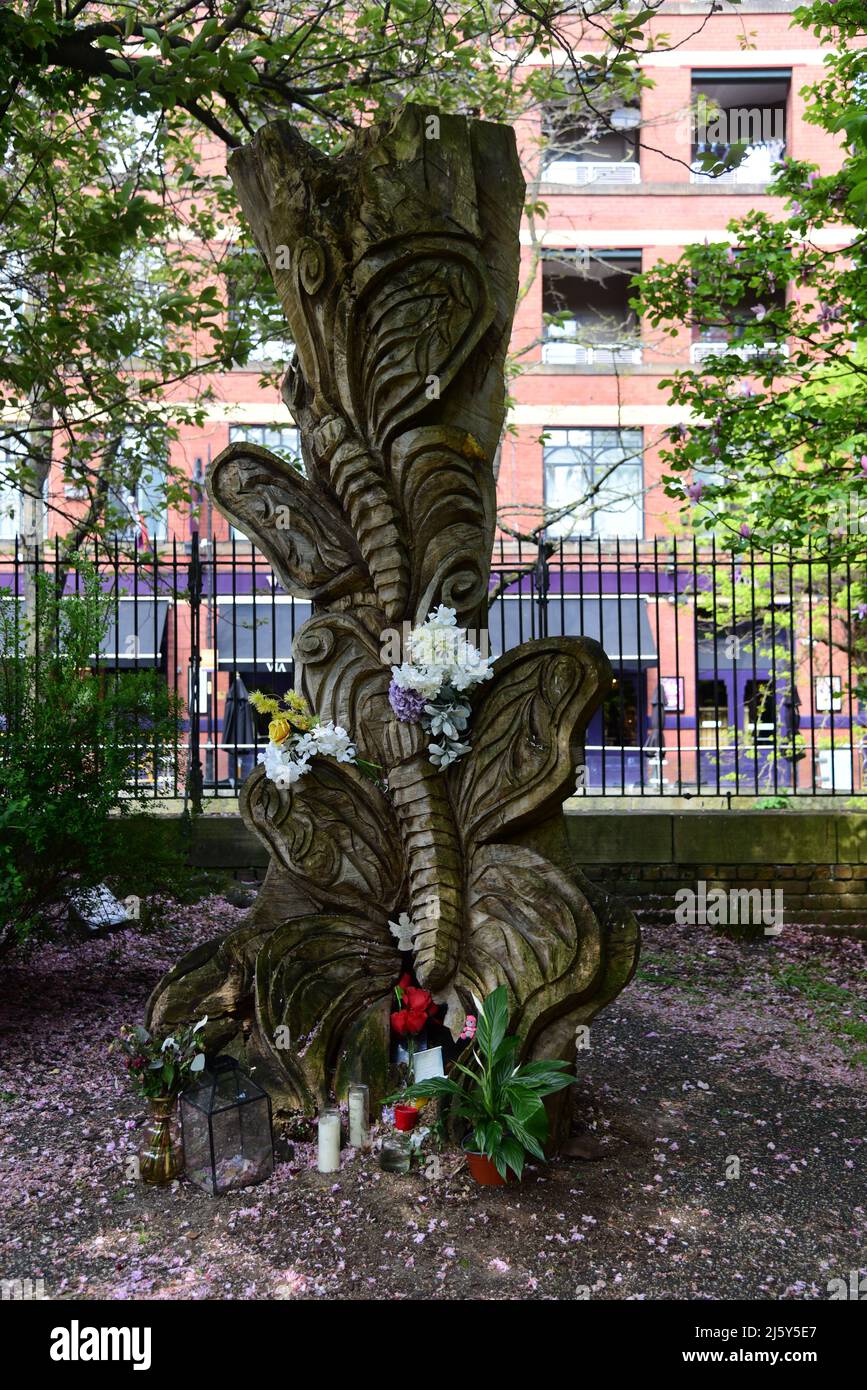 Manchester transgender memorial hi-res stock photography and images - Alamy