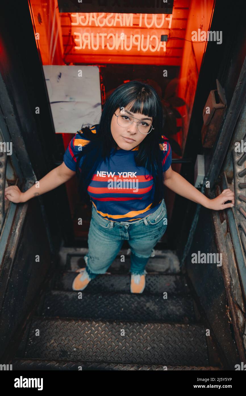 Female body building chinese hi-res stock photography and images - Alamy