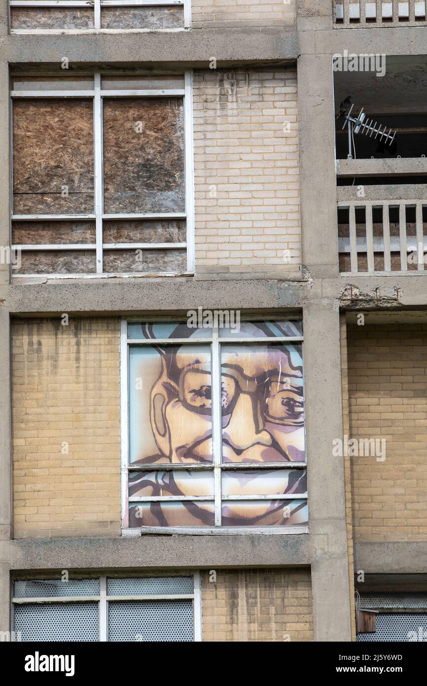 Hyde Park Flats, some of which are still under renovation, Sheffield ...