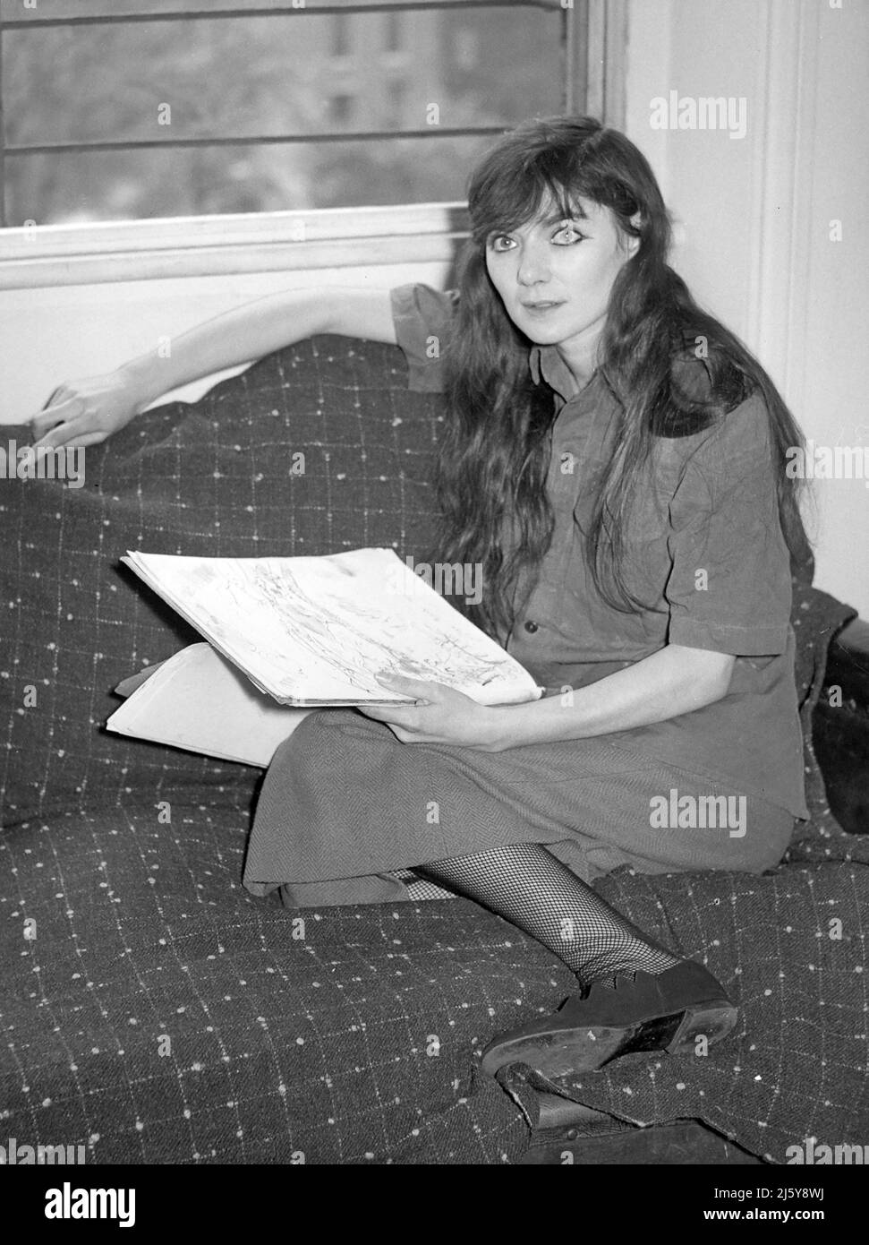 Photo Must Be Credited ©Alpha Press 066465 (1957) Artist Sheila Fell ...