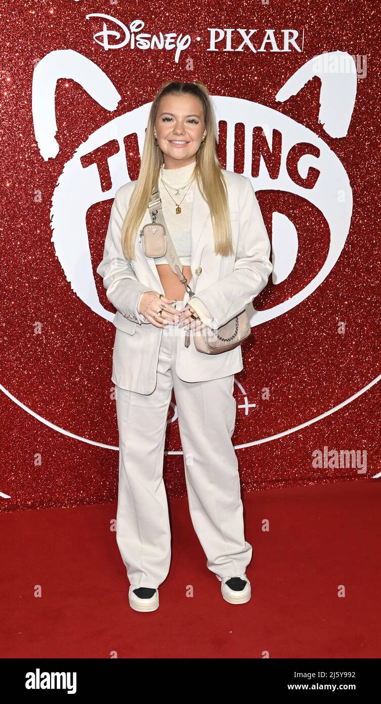 Photo Must Be Credited ©Alpha Press 079965 21/02/2022 Guest at the ...