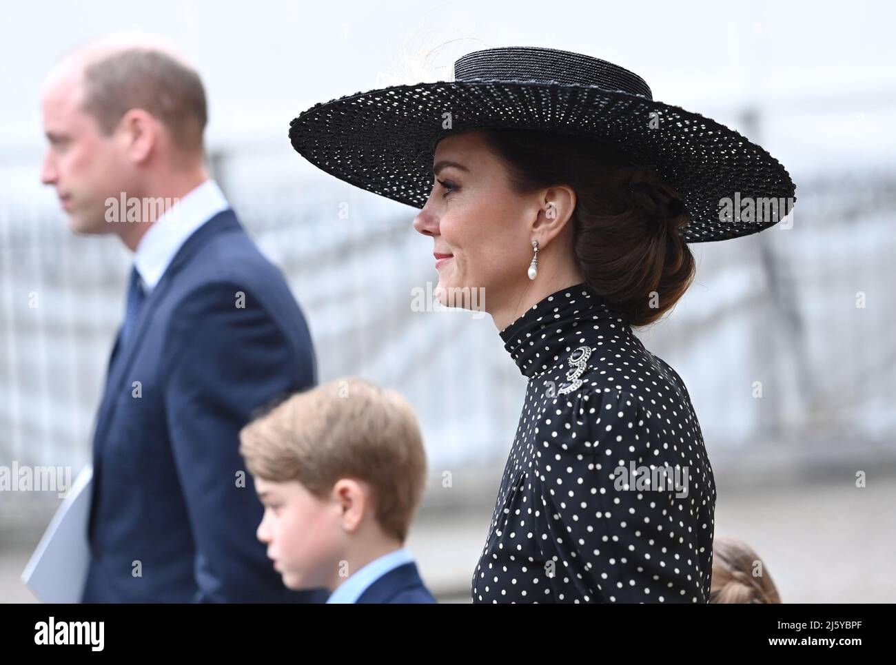 Duke of cambridge portrait 2022 hi-res stock photography and images - Alamy