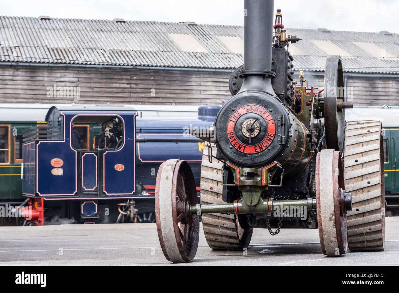 Hunslet Austerity 0-6-0ST of the Kent & East Sussex Railway and Burrell ...