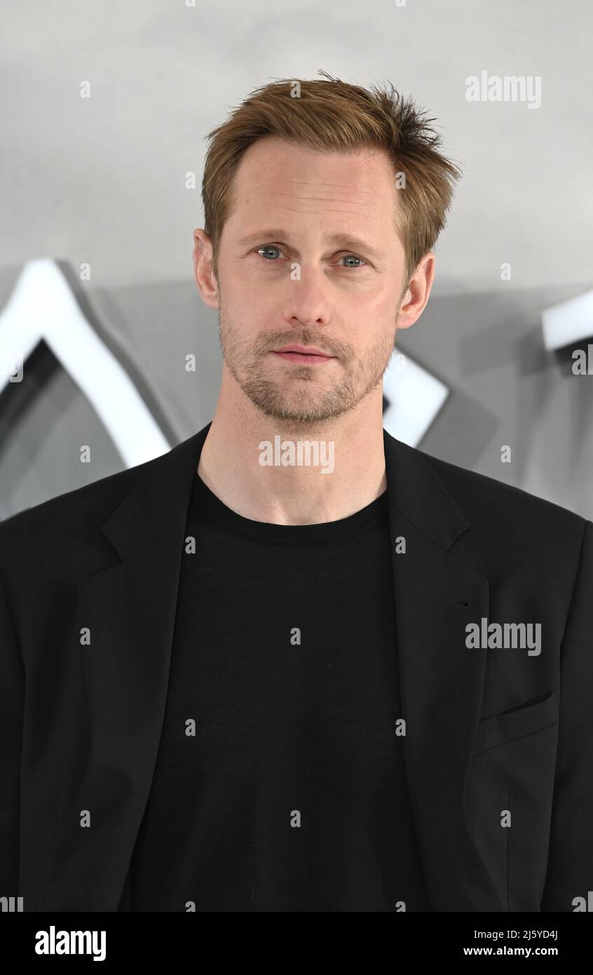 Alexander Skarsgard Uncut