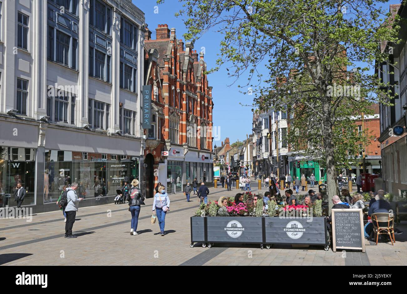 Bromley town centre on a busy summer weekday. Shows pedestrianised High ...