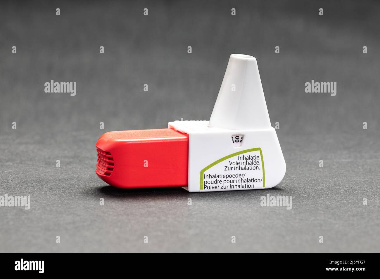 Asthma spray inhaler Stock Photo - Alamy