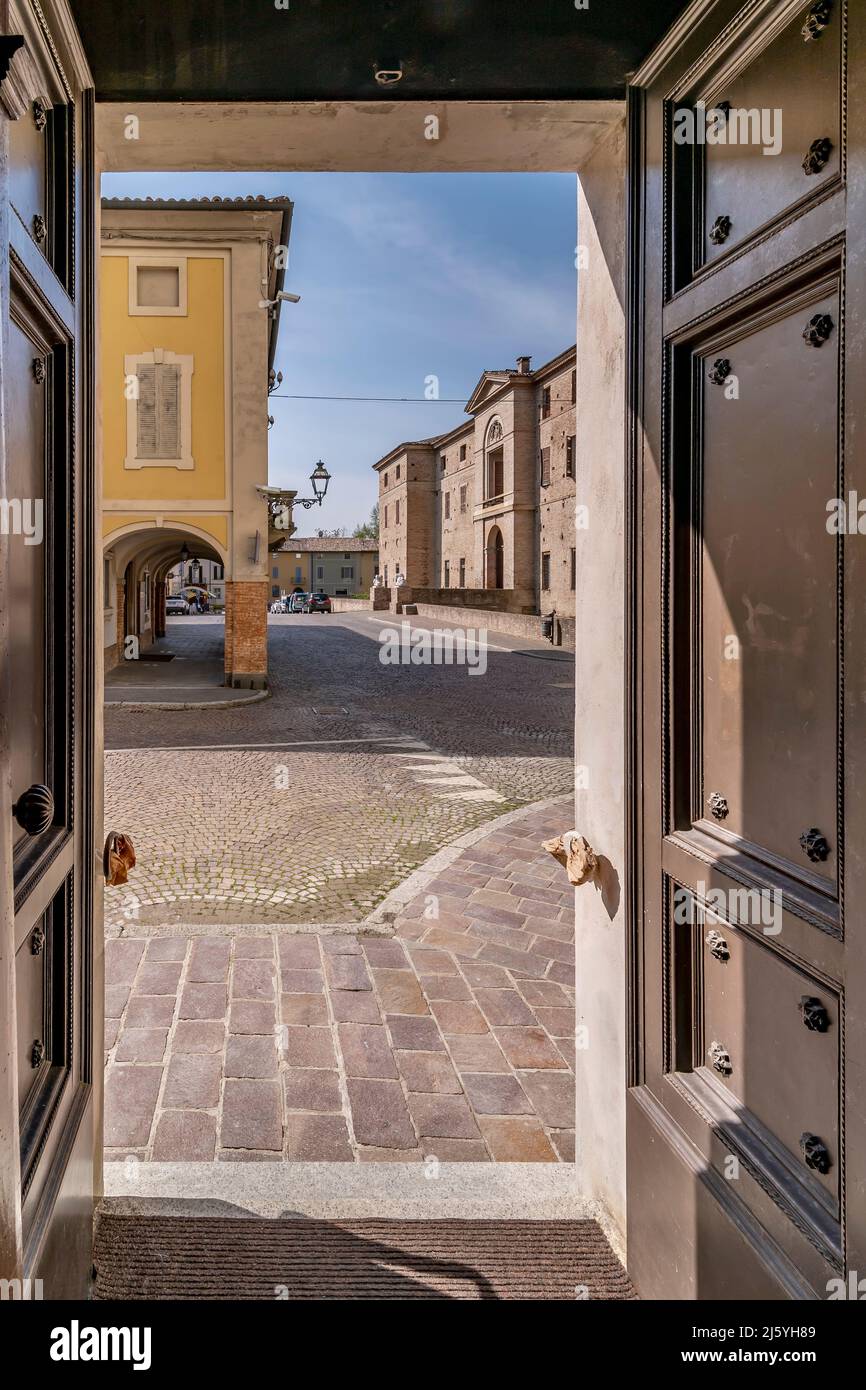 Soragna castle hi-res stock photography and images - Alamy