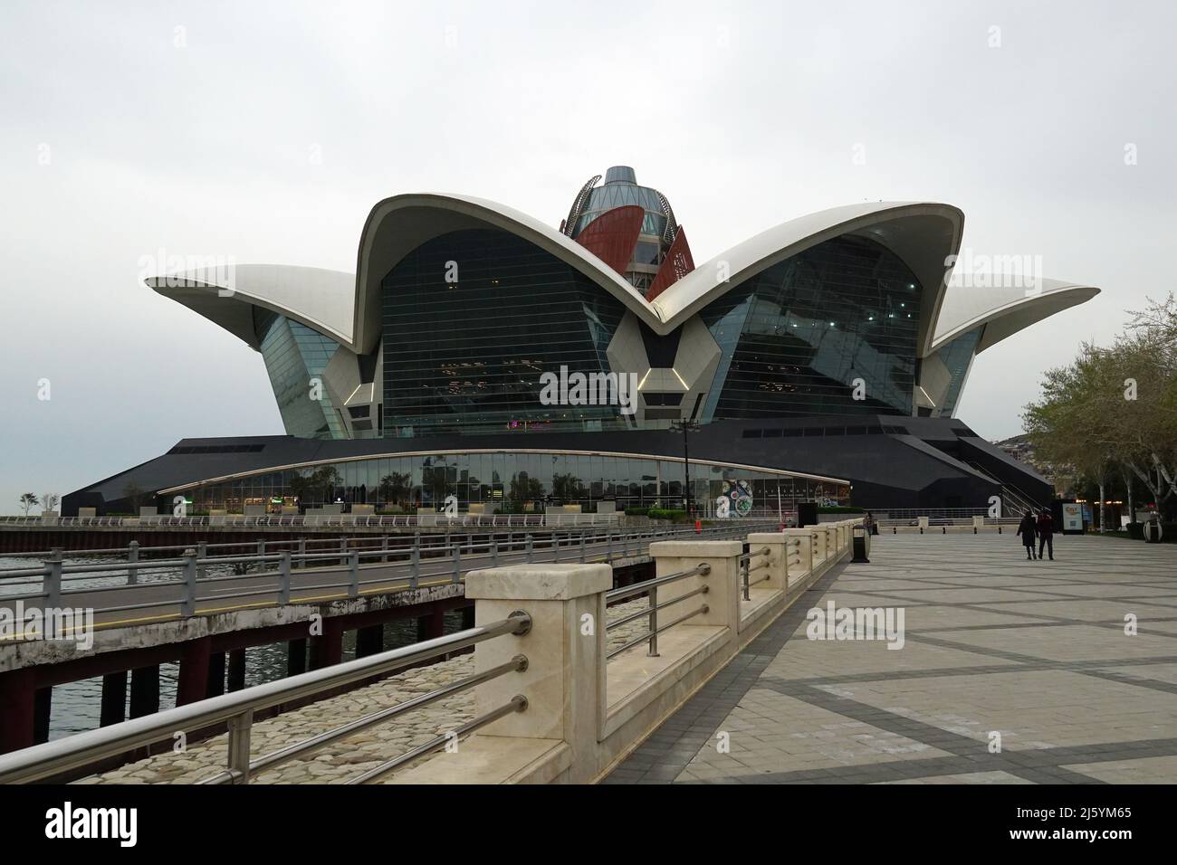 Daniz mall hi-res stock photography and images - Alamy