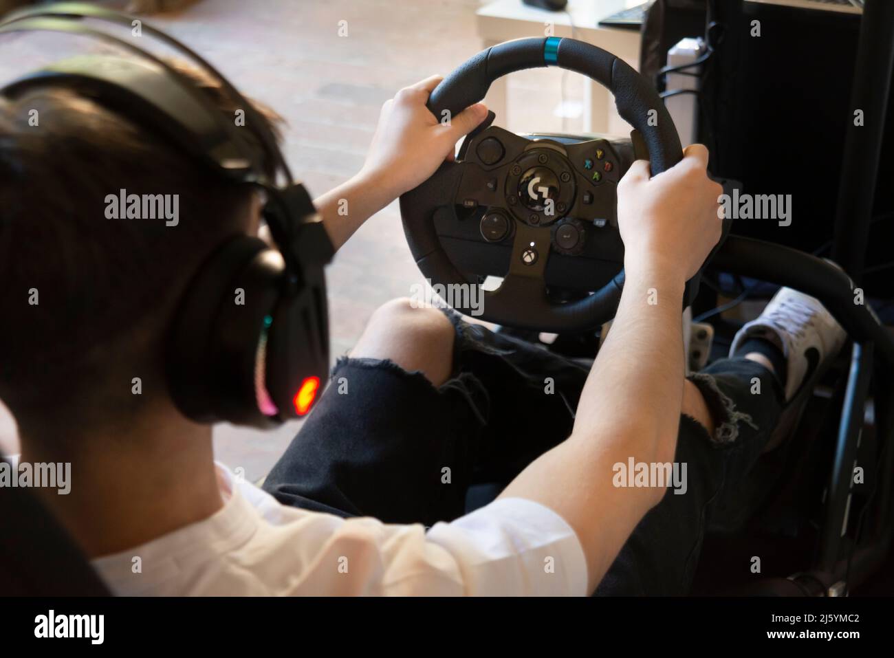 Car driving simulation hi-res stock photography and images - Alamy