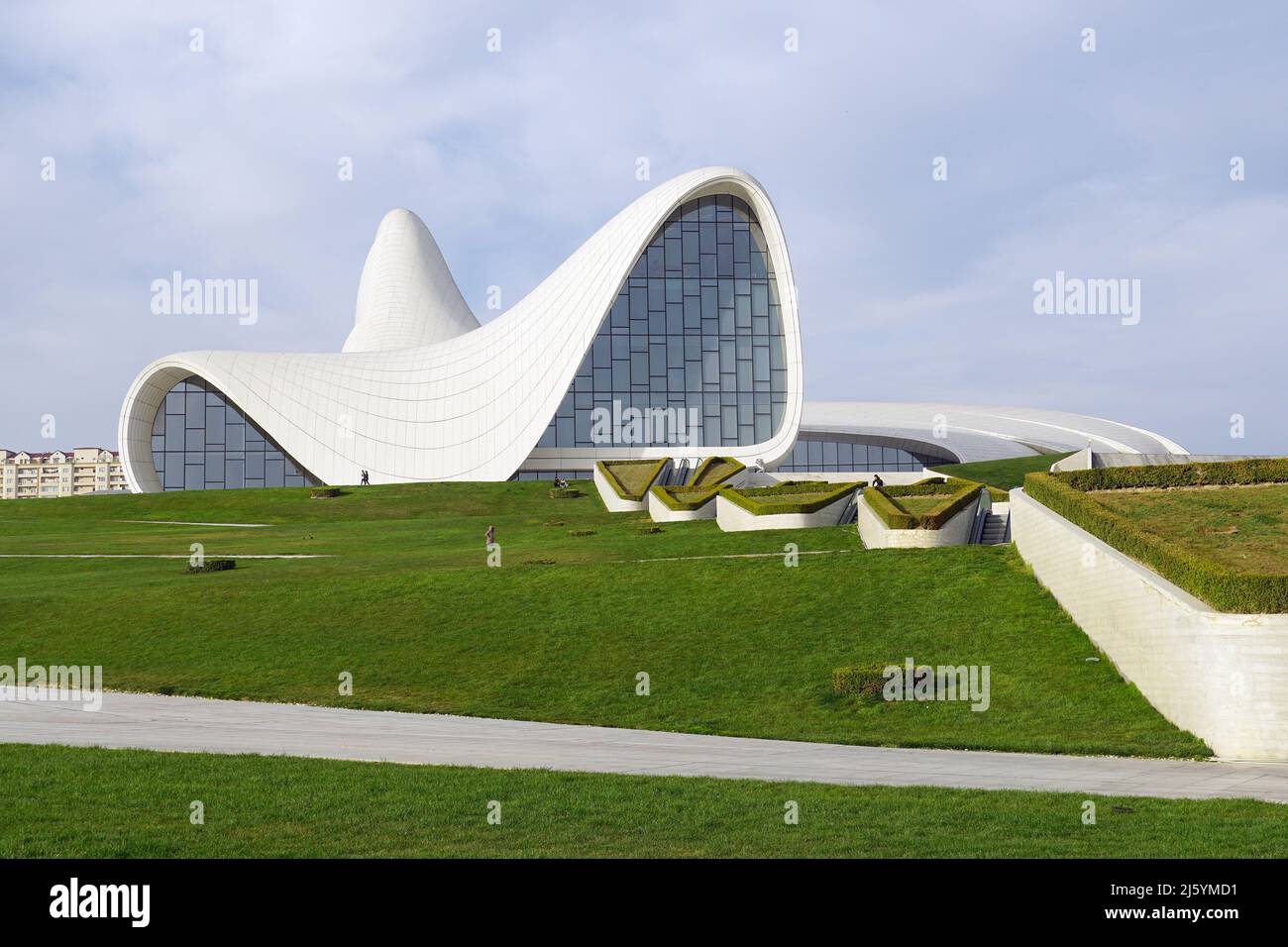 Heydar Aliyev Center, (designed by Iraqi-British architect Zaha Hadid ...