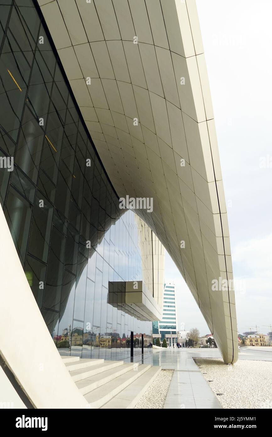 Heydar Aliyev Center, (designed by Iraqi-British architect Zaha Hadid ...
