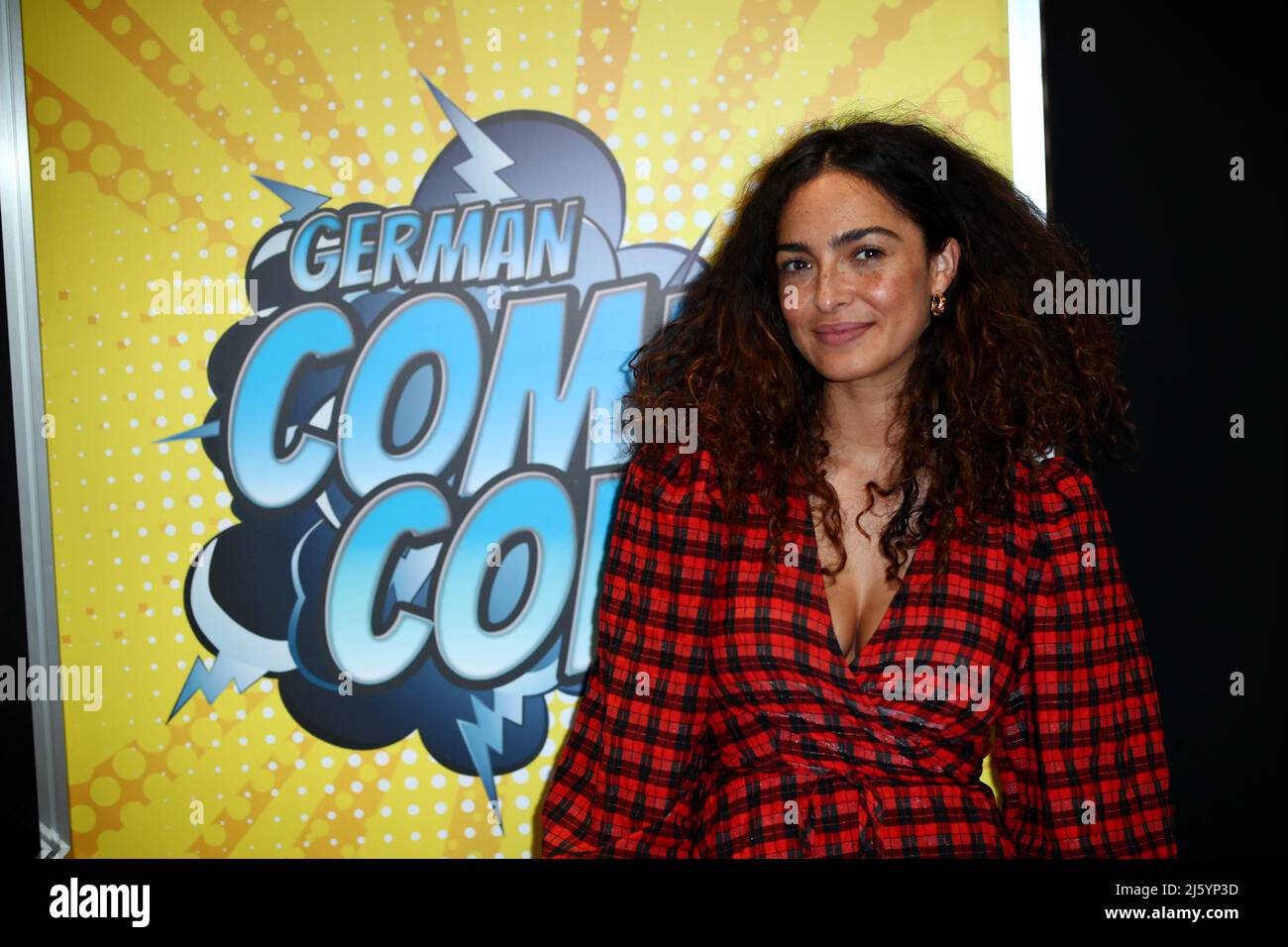 Anna shaffer hi-res stock photography and images - Alamy