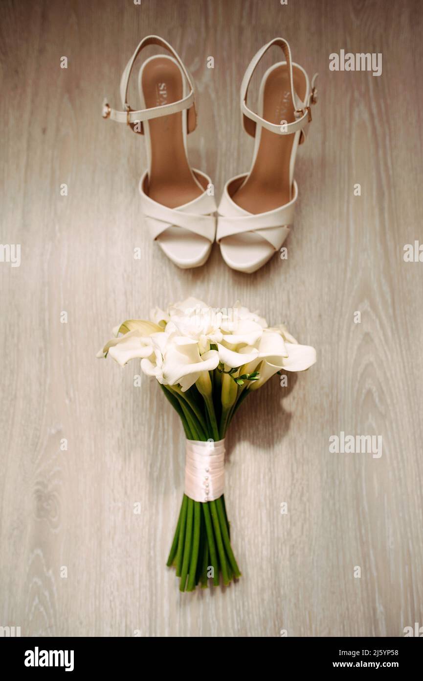 White high heels hi-res stock photography and images - Alamy