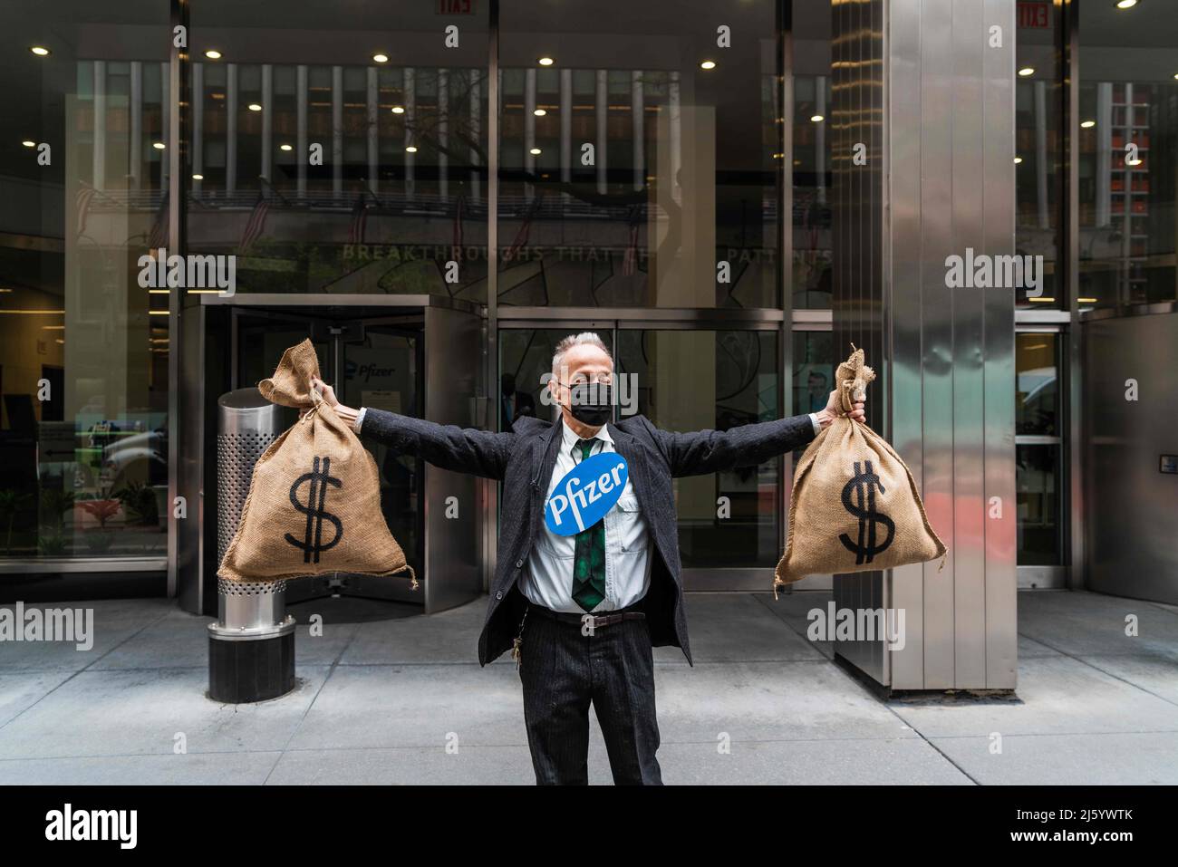 Inequitable access hi-res stock photography and images - Alamy