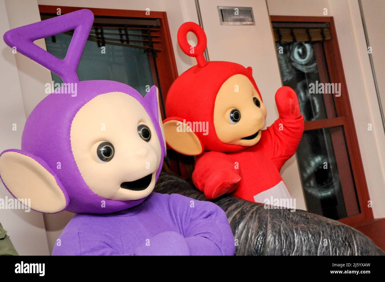 The Teletubbies visit the Empire State Building to celebrate their 25th ...
