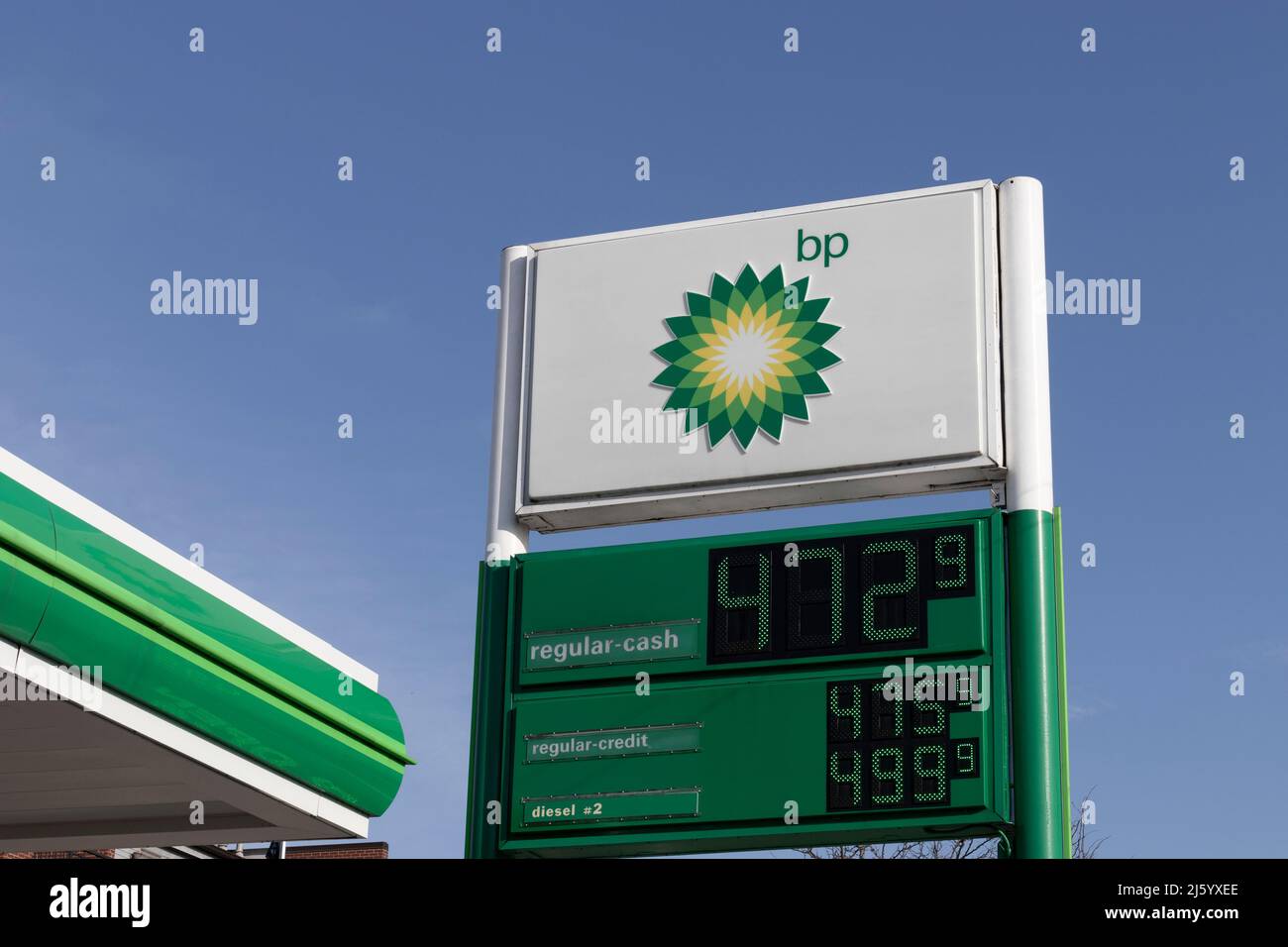 Chicago - Circa April 2022: BP Retail Gas Station. BP and British ...