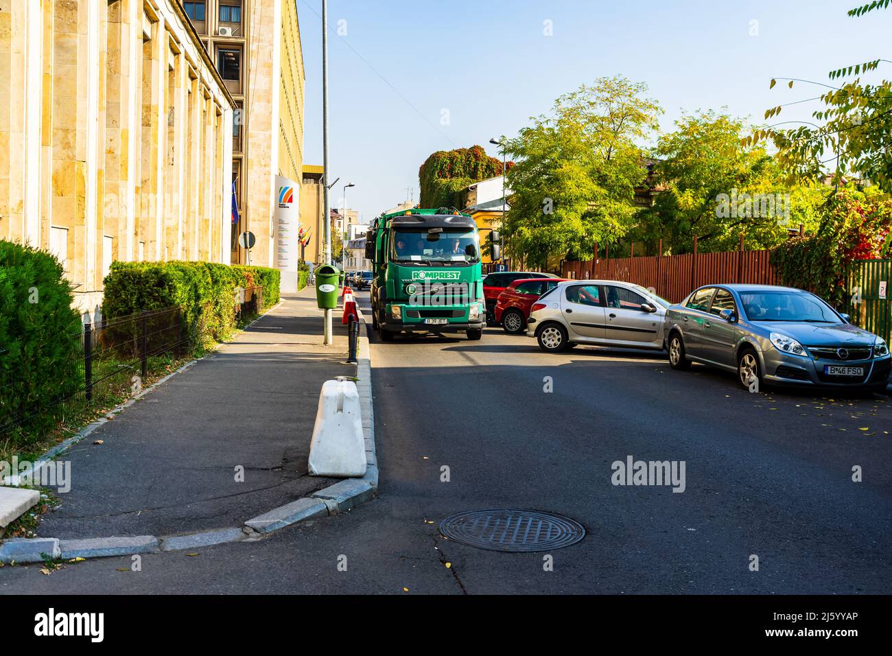 Car traffic, pollution, traffic jam in the morning and evening in the ...