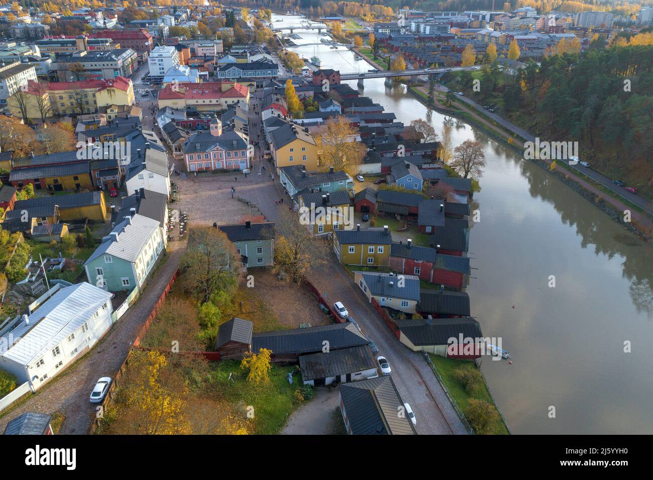 View city lot buildings hi-res stock photography and images - Alamy