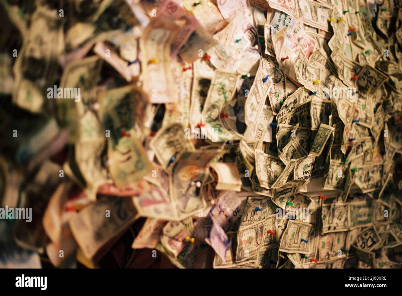 World currency hi-res stock photography and images - Alamy