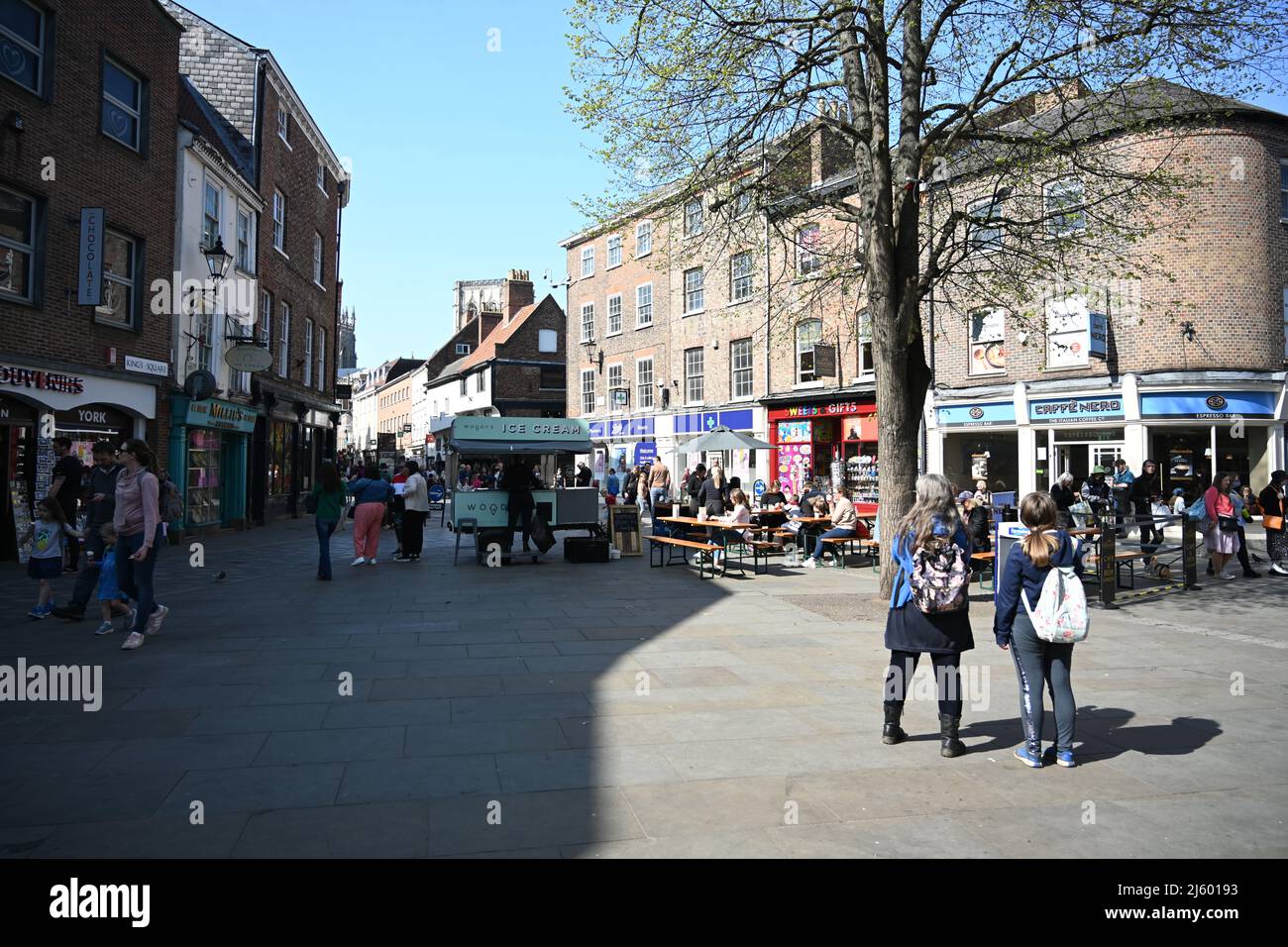 Kings square shopping centre hi-res stock photography and images - Alamy