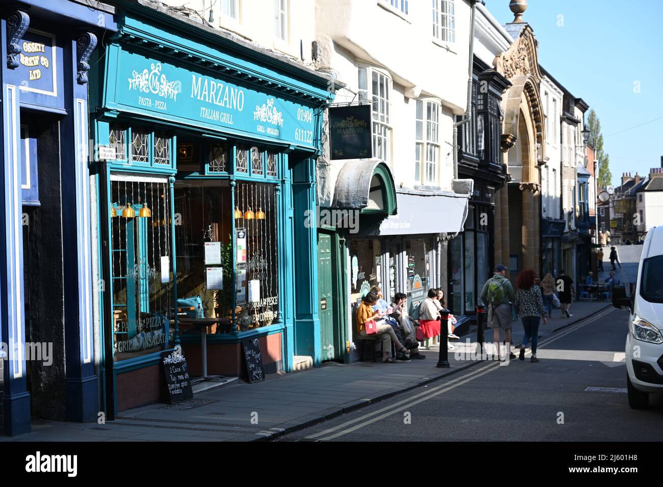 Fossgate shopping york hi-res stock photography and images - Alamy