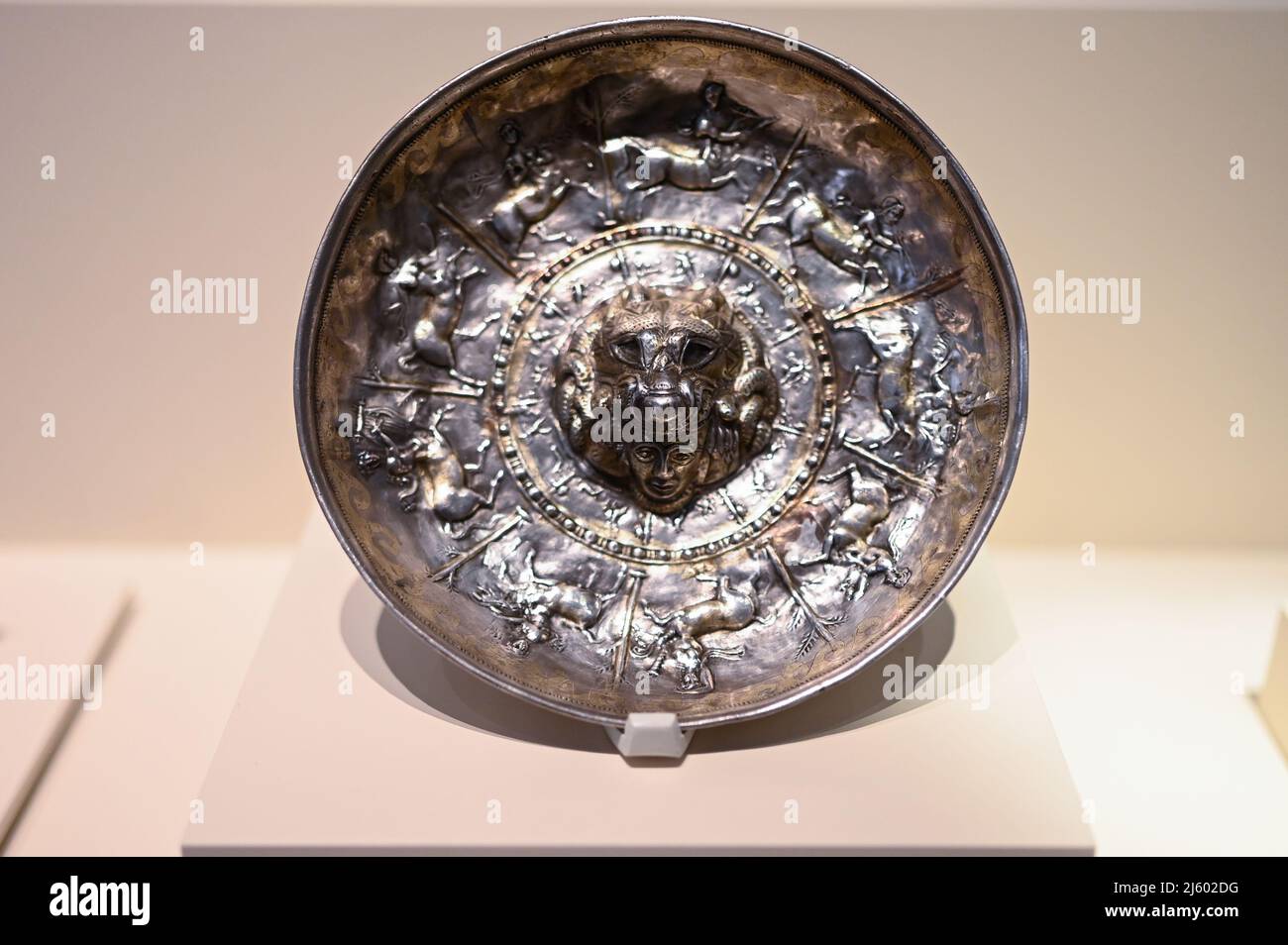 Patera for Libations. Gilded Silver. Perotito Hoard. The National ...