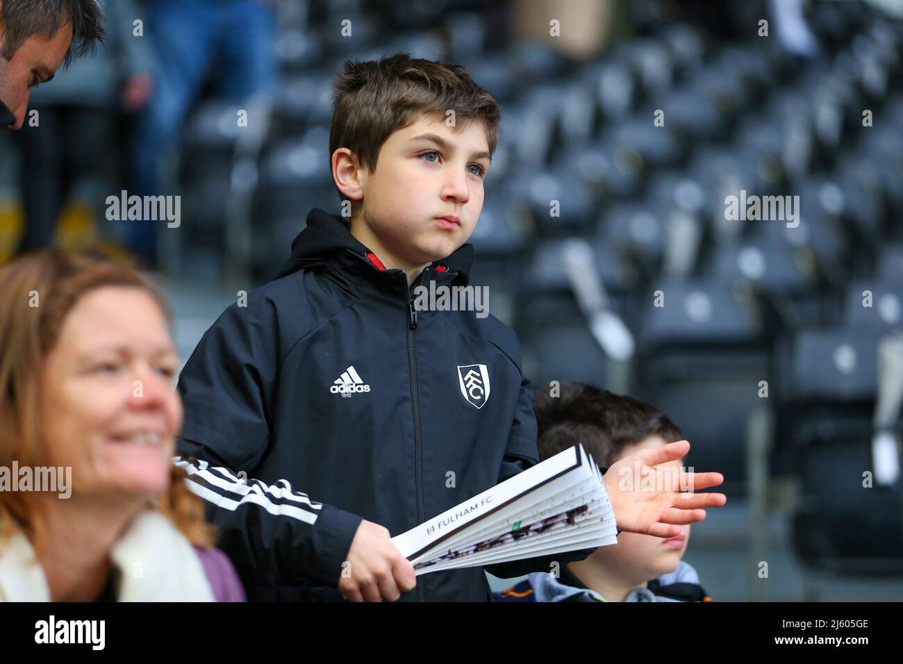 Young fulham fan hi-res stock photography and images - Alamy