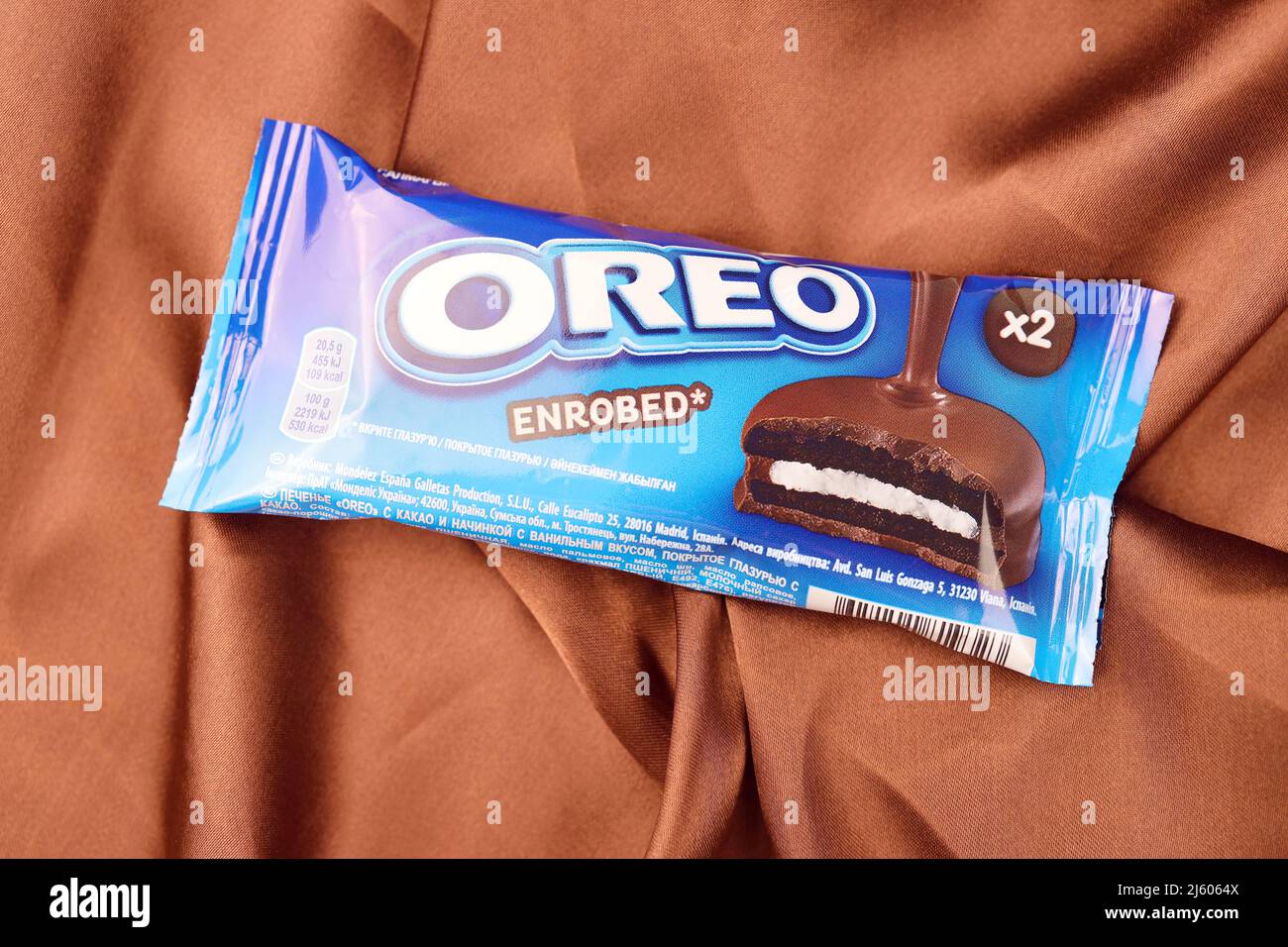 Oreo enrobed chocolate hi-res stock photography and images - Alamy