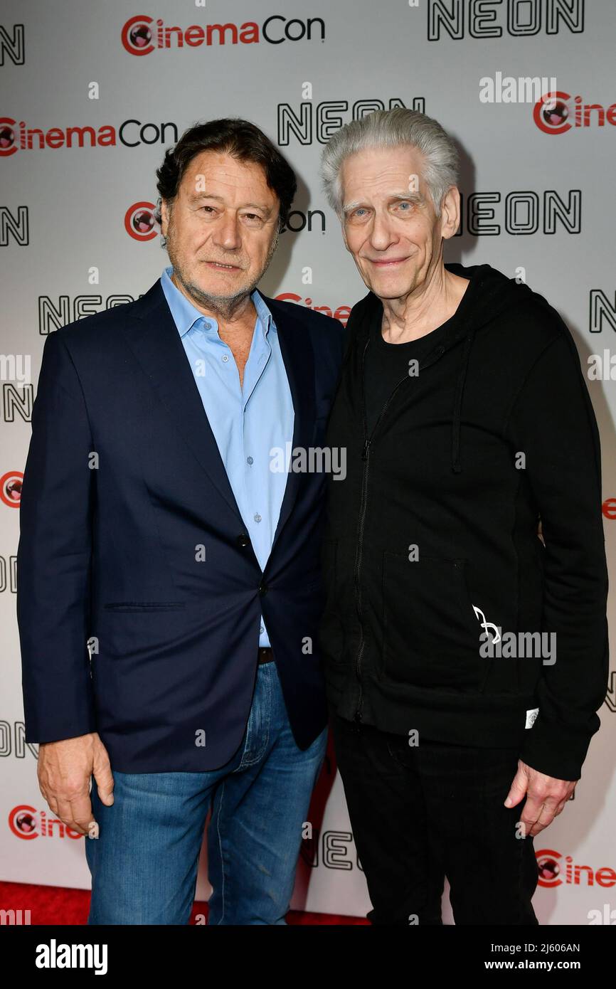 Las Vegas, NV, USA. 26th Apr, 2022. Robert Lantos and David Cronenberg ...