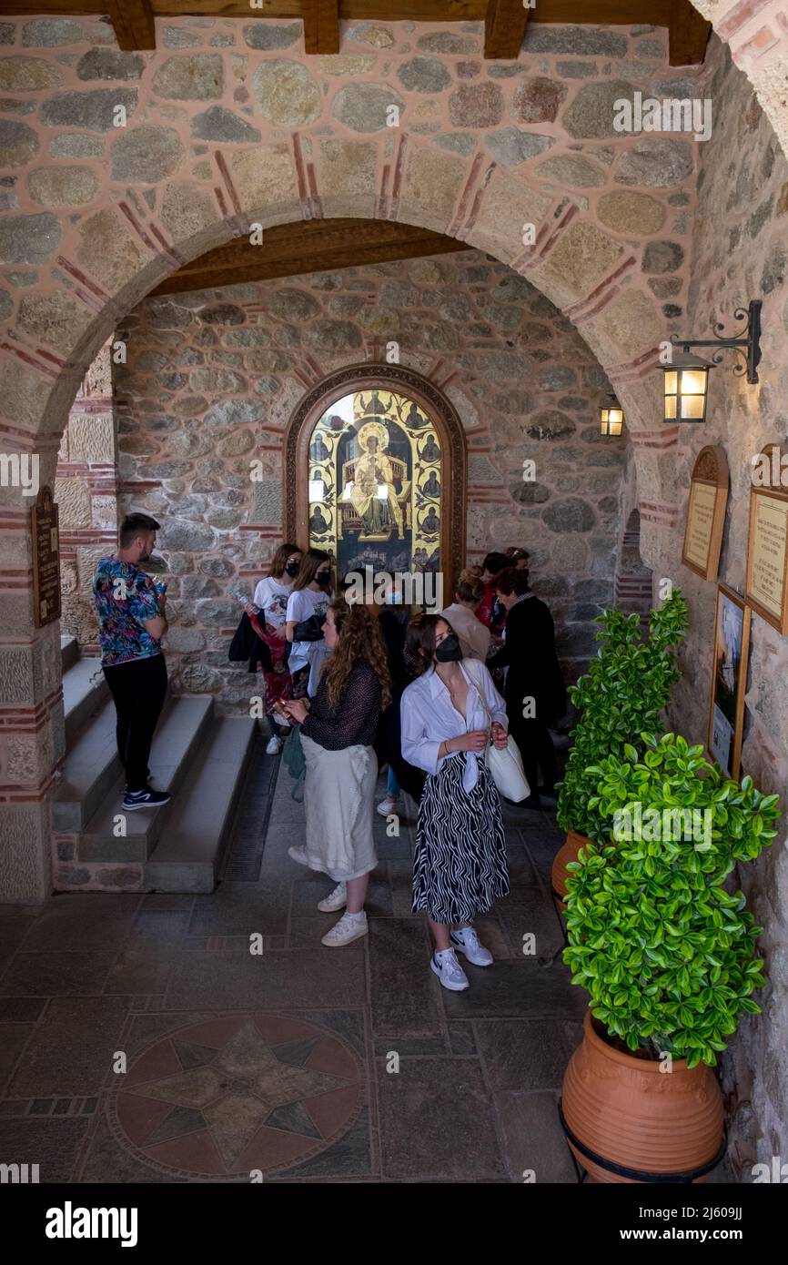 Monasteries of meteora greece hi-res stock photography and images - Alamy