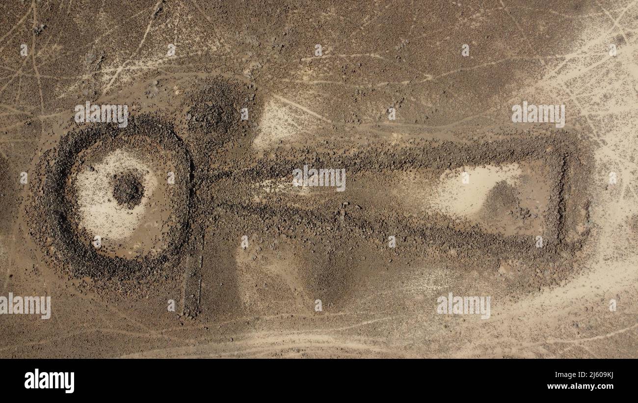 Ancient structures hi-res stock photography and images - Alamy