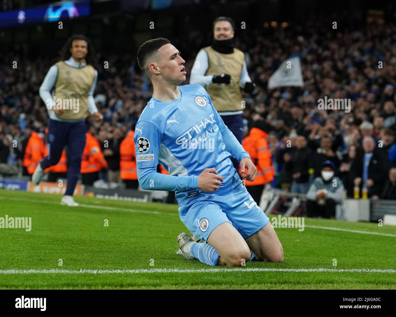 Phil foden champions league pa2022 hi-res stock photography and images ...