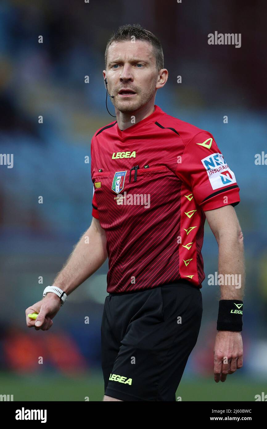 Referee marco serra hi-res stock photography and images - Alamy