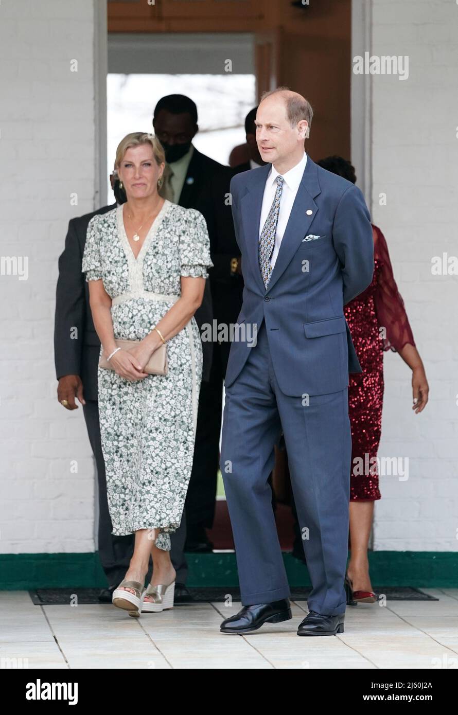 The Earl and the Countess of Wessex arrive for a reception with His ...