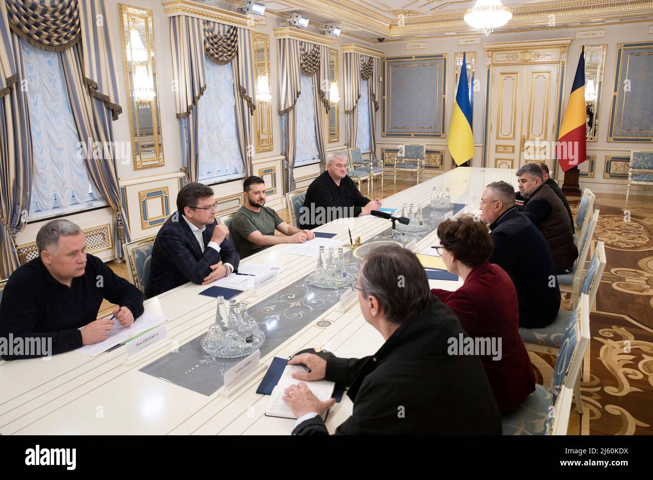 Nato conference table hi-res stock photography and images - Alamy