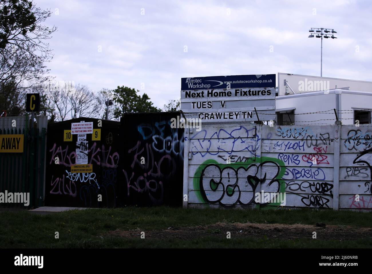 Crawley vs sutton hi-res stock photography and images - Alamy