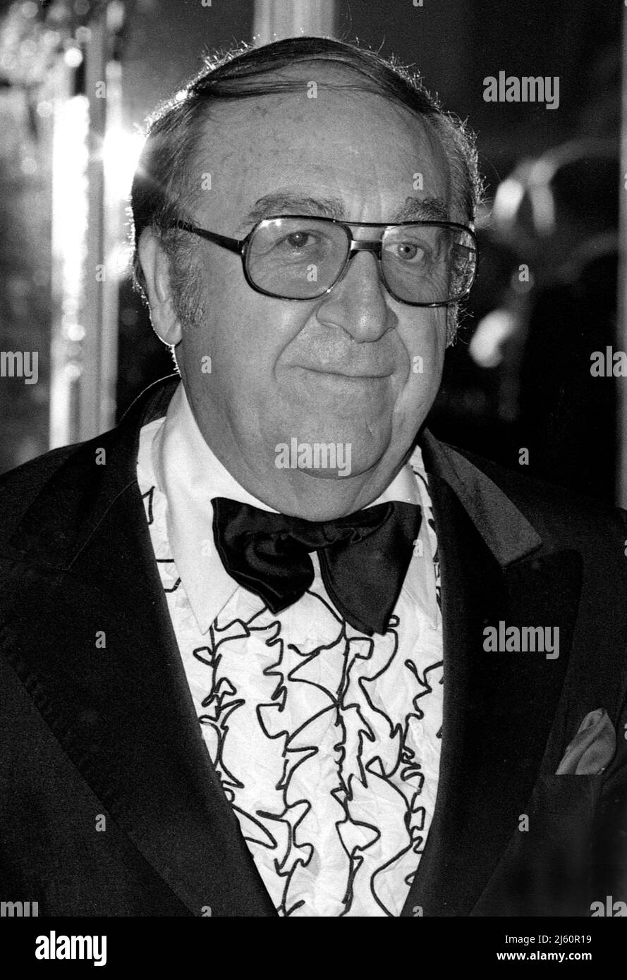 Commecials hi-res stock photography and images - Alamy