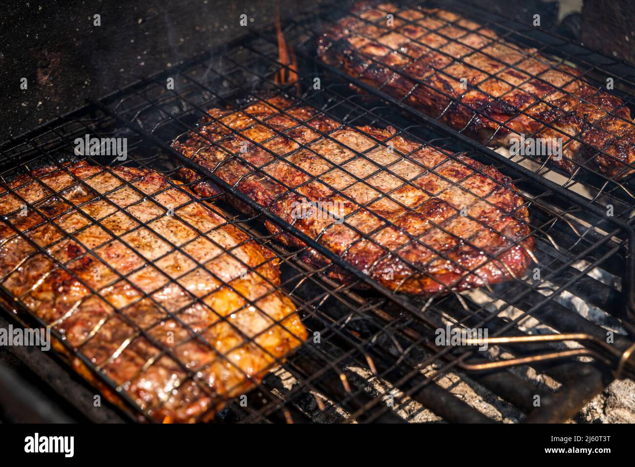 Cooking grid hi-res stock photography and images - Alamy