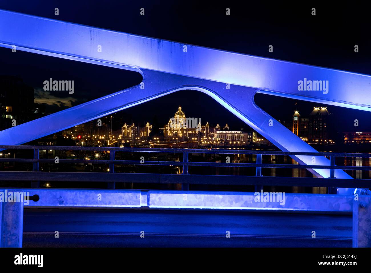 Victoria bc johnson street bridge hi-res stock photography and images ...