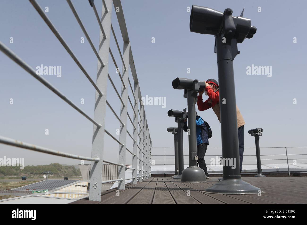 27th Apr, 2022. 4th anniv. of Panmunjom Declaration Visitors use ...
