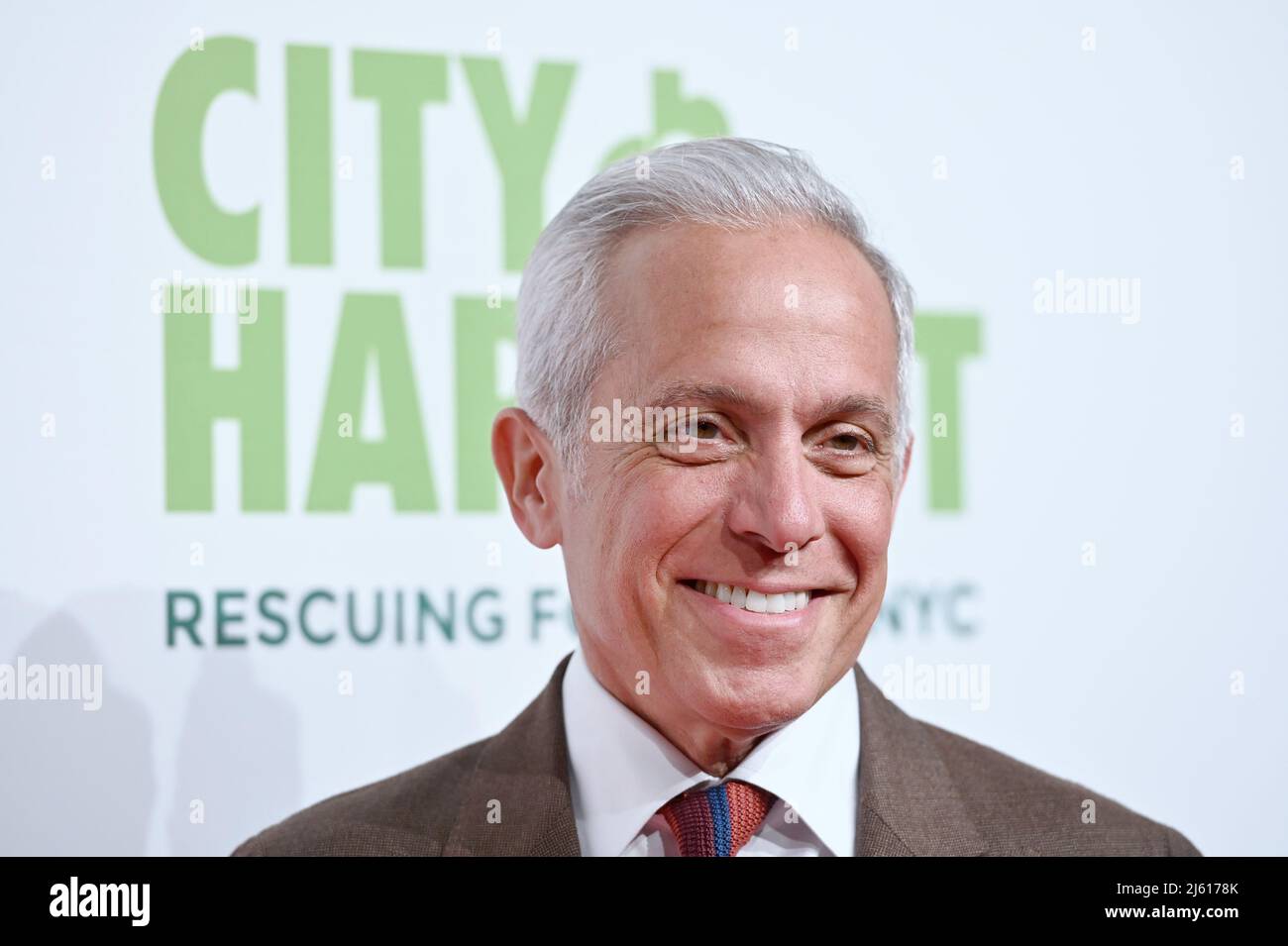 New York, USA. 26th Apr, 2022. Chef Geoffrey Zakarian attends the 2022 ...