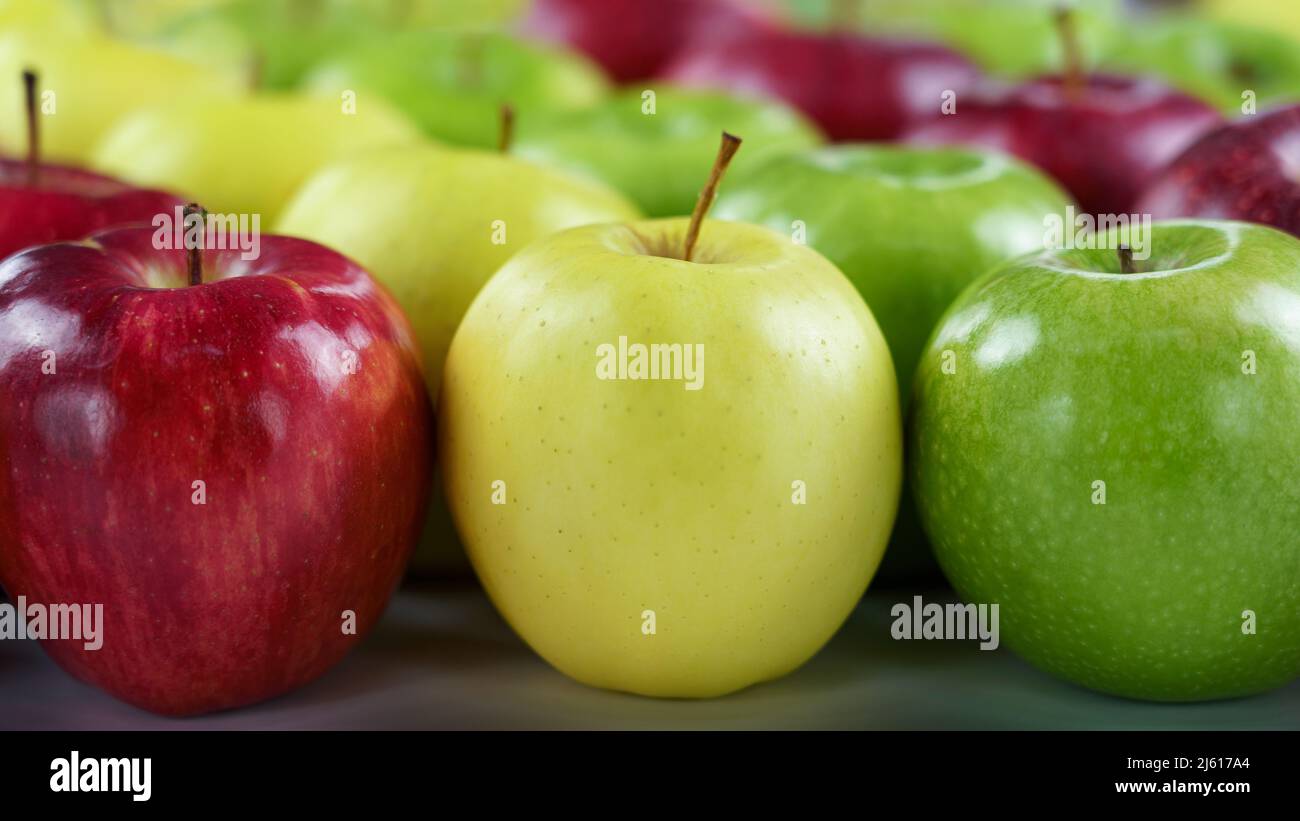 Row diagonal hi-res stock photography and images - Alamy