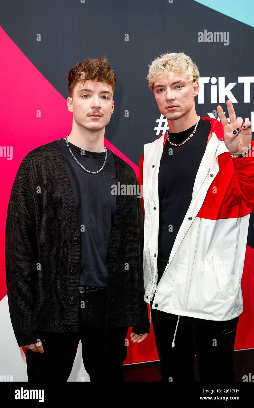 Berlin, Germany. 26th Apr, 2022. Heiko Lochmann (l) and brother Roman ...