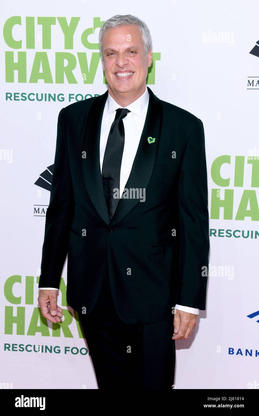 New York, NY, April 26, 2022. Honoree Chef Eric Ripert attends the 2022 ...