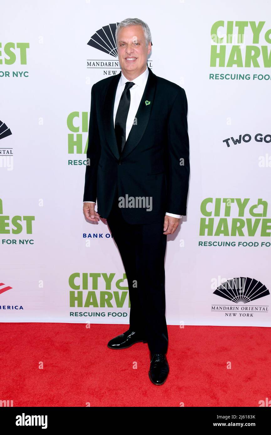 New York, NY, April 26, 2022. Honoree Chef Eric Ripert attends the 2022 ...