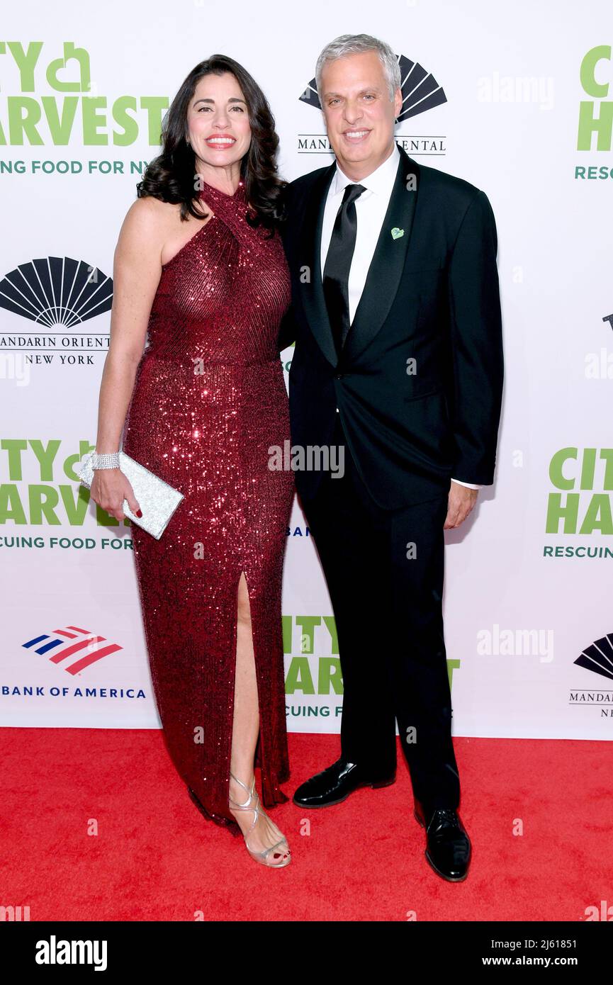 New York, NY, April 26, 2022. (L-R) Sandra Ripert and Honoree Chef Eric ...